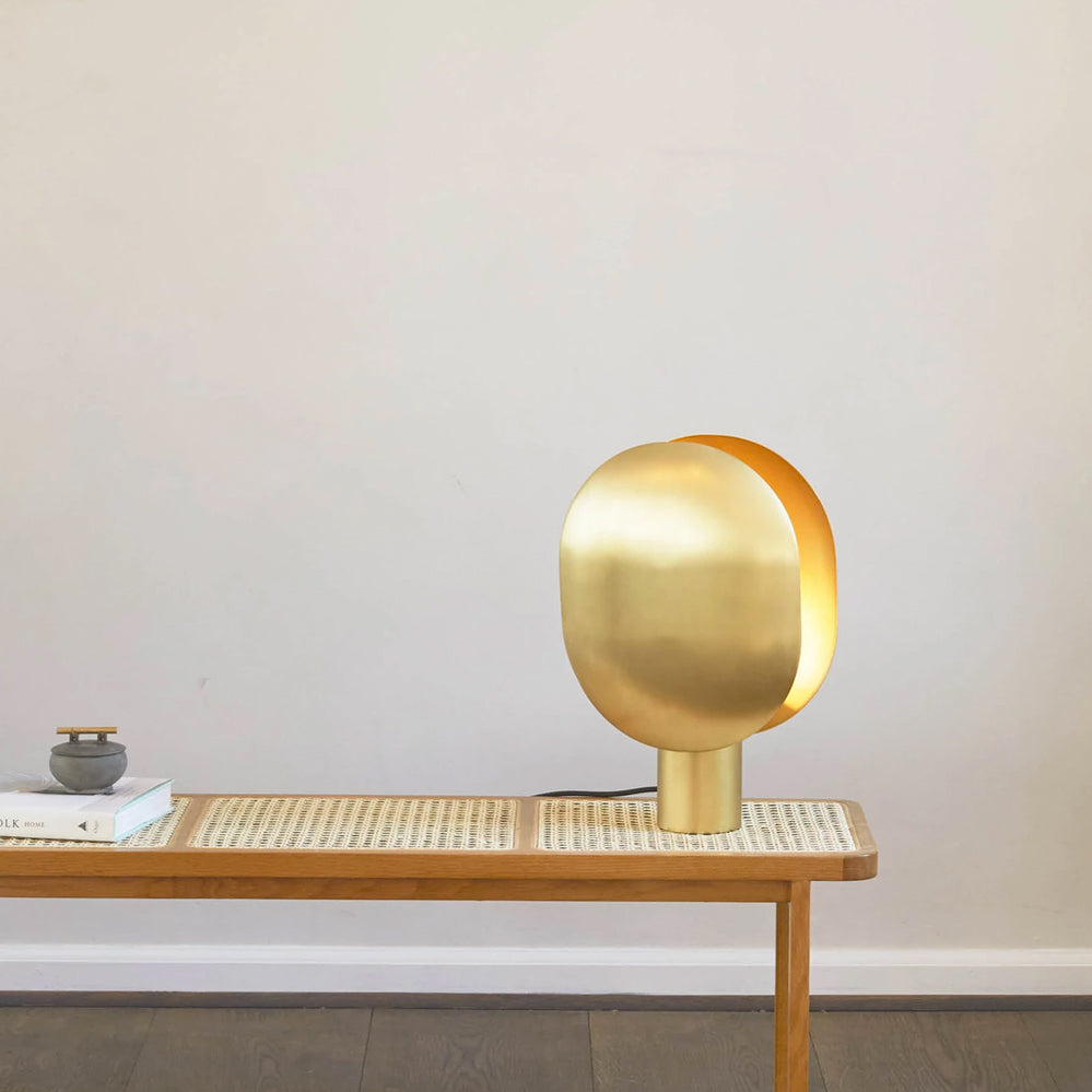 Clam Table Lamp by 101 Copenhagen | Do Shop