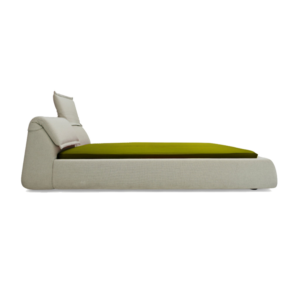 Highlands Bed by Moroso | Do Shop