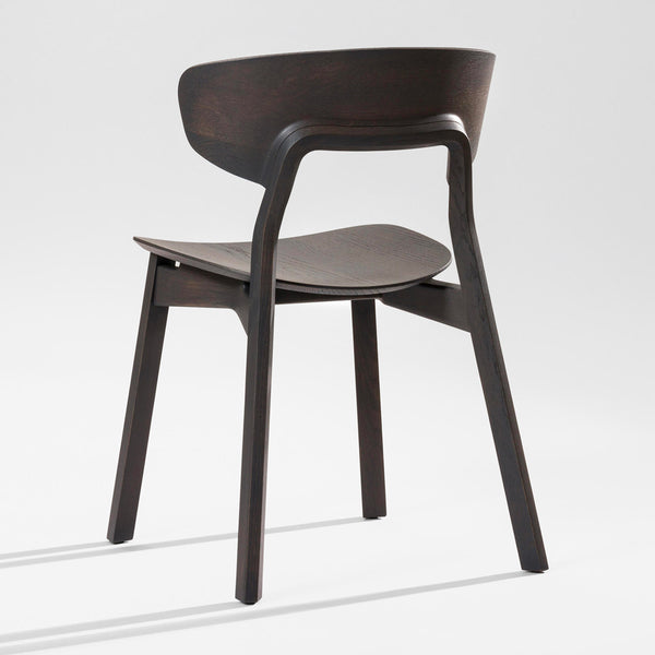 Nonoto Comfort Chair by Zeitraum | Do Shop
